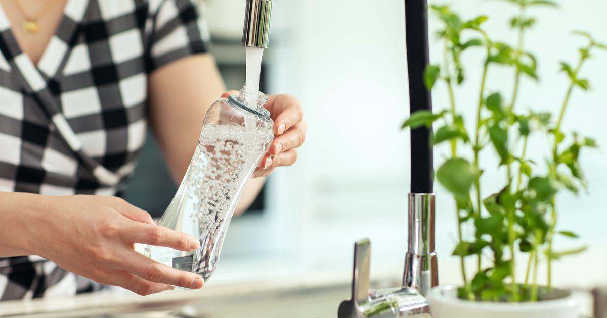 Višekratne boce za vodu su super izbor, ako ih održavaš