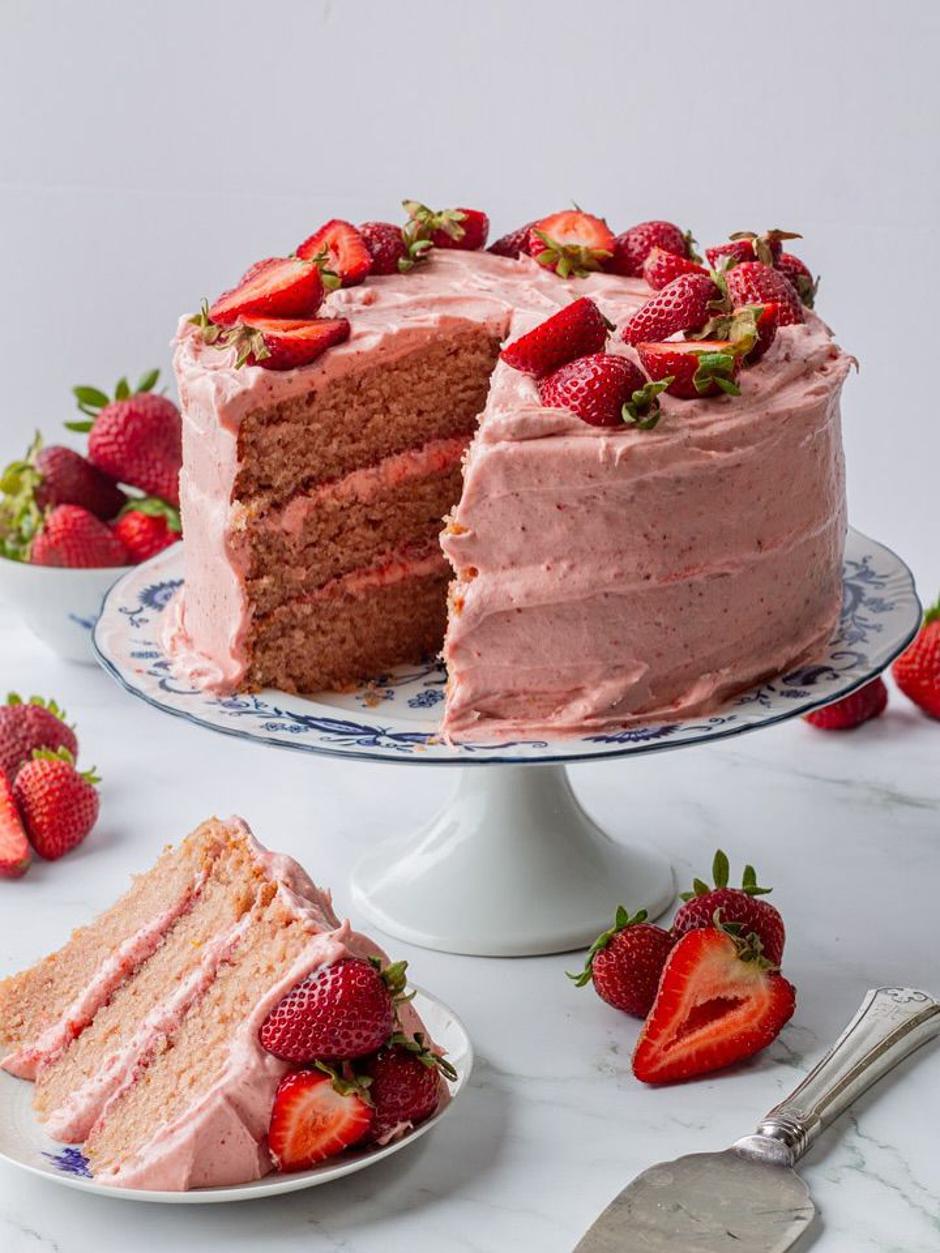 Pink Lady torta oduševljava i izgledom i okusom
