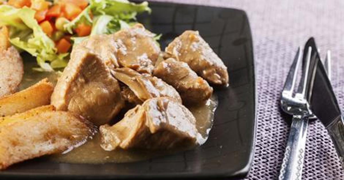 Svinjetina pirjana u pivu - ručak za prave mesoljupce