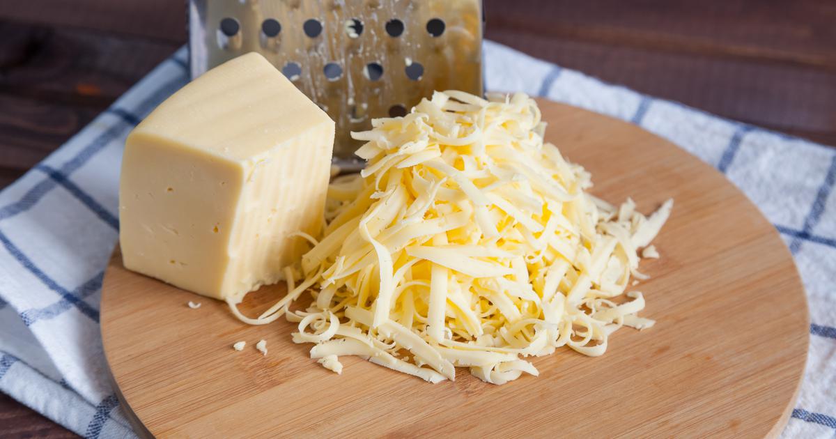 Misliš da znaš kako pravilno ribati sir?